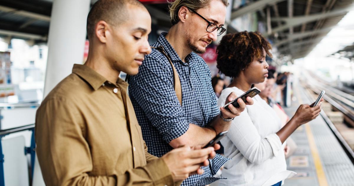 75 Eye-Opening Statistics on How Each Generation Uses Technology ...